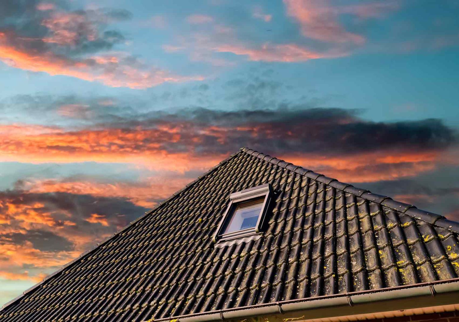 The Benefits of Roof Windows for Boarded Lofts